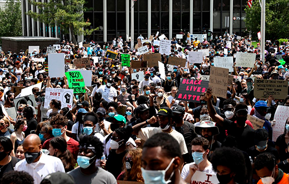 Miles protestan en Estados Unidos en jornada pacífica bajo la consigna ...