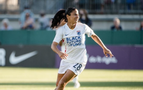 Shirley Cruz se despide de su club en EEUU tras año y medio