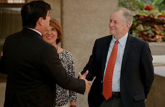 Presidencia se aferra a nombramiento de Ottón Solís en OCDE: Respeta ...