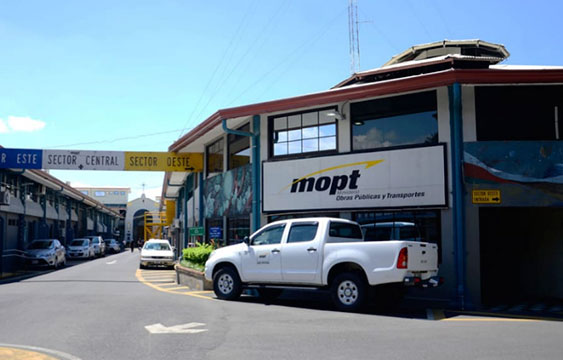 MOPT paga recibo de teléfono a 60 funcionarios, Auditoría revela débil ...