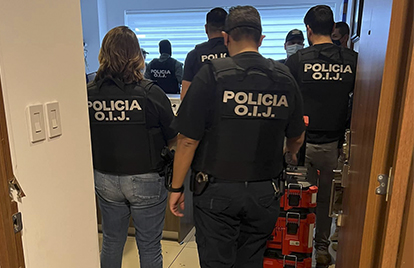 AmeliaRueda - En 27 allanamientos en el país, OIJ detiene a 14 sujetos vinculados a banda que ...