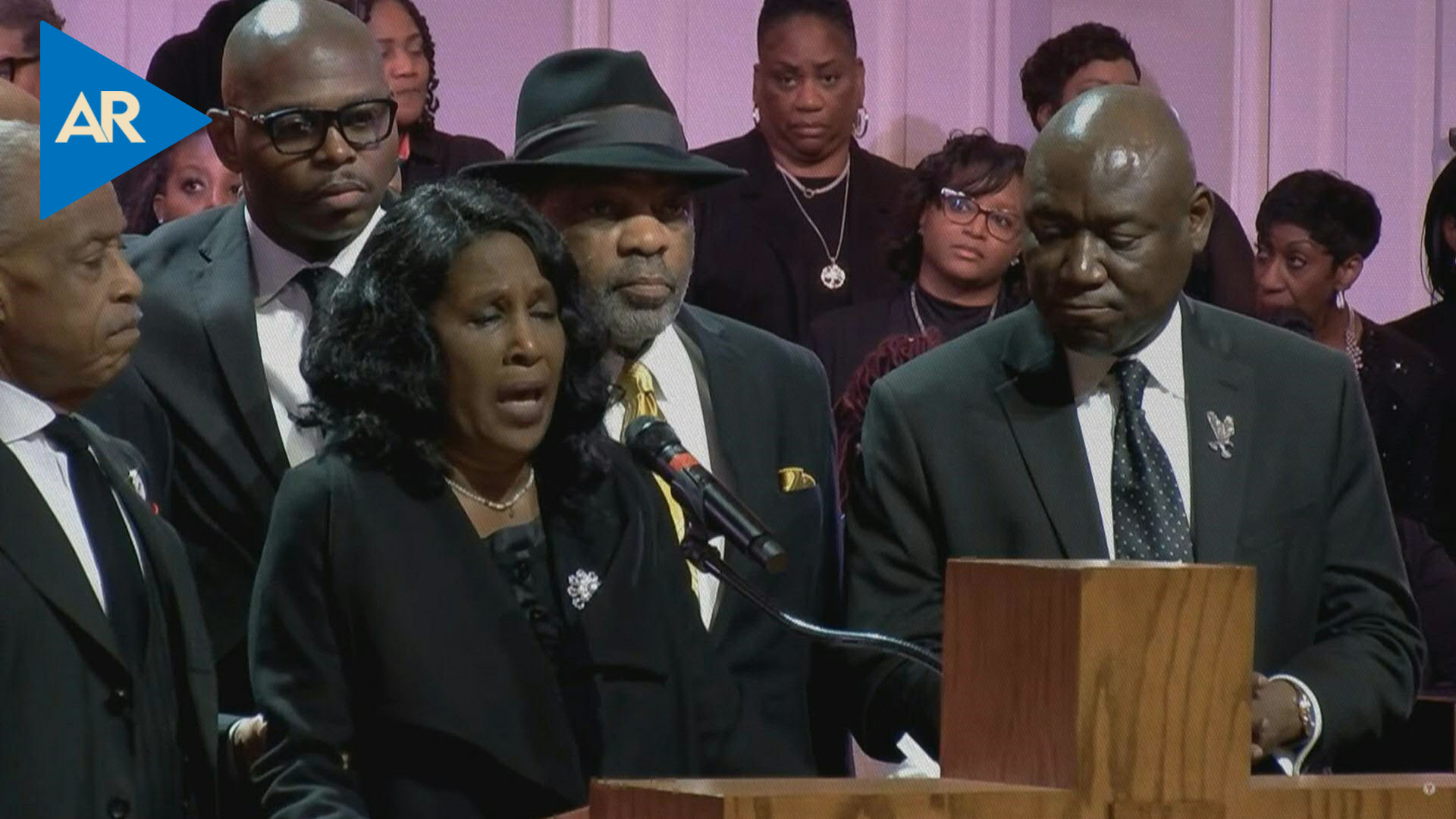 Emoción y rabia en el funeral de Tyre Nichols por la violencia policial en EEUU